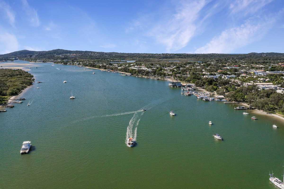 Noosaville Holiday Accommodation - Accom Noosa | Noosa Holiday ...